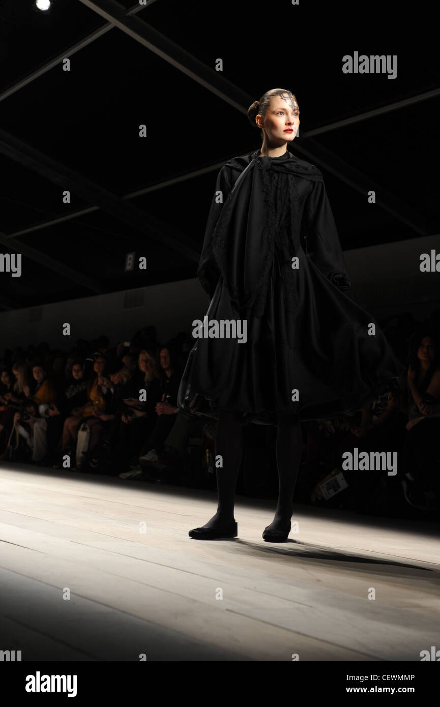 London Fashion Week Runway - Antoni Alison Designer AW 2012/13 at BFC ...