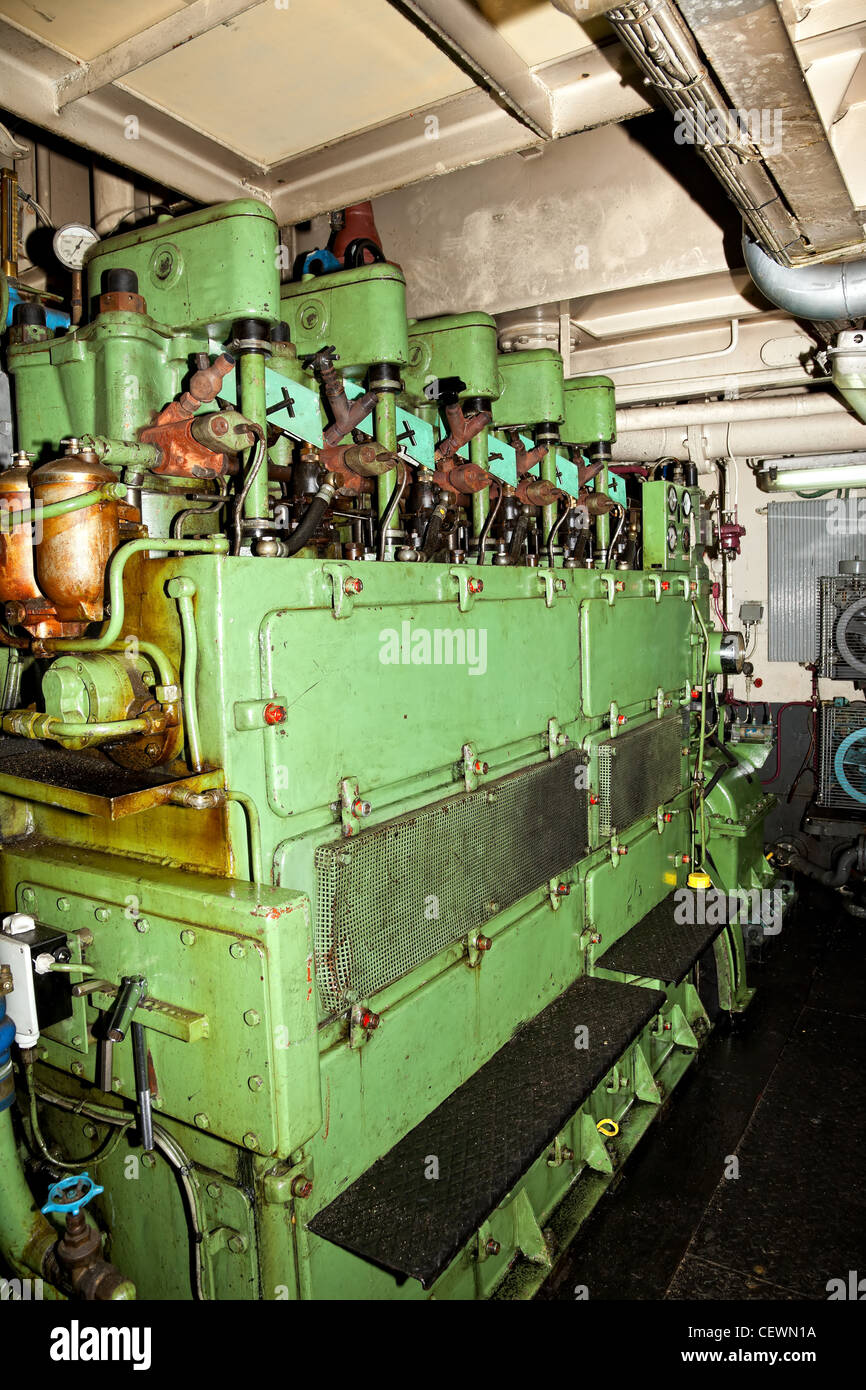 Closeup of the old large naval engine Stock Photo - Alamy