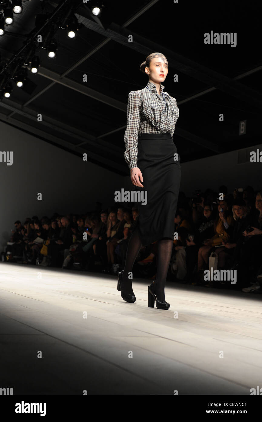 London Fashion Week Runway - Antoni Alison Designer AW 2012/13 at BFC ...