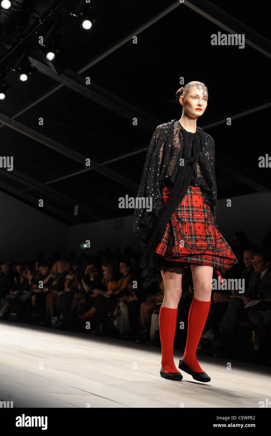 London Fashion Week Runway - Antoni Alison Designer AW 2012/13 at BFC ...