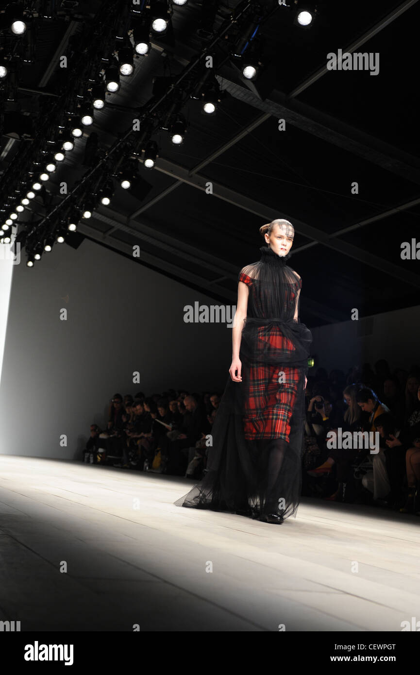 London Fashion Week Runway - Antoni Alison Designer AW 2012/13 at BFC ...