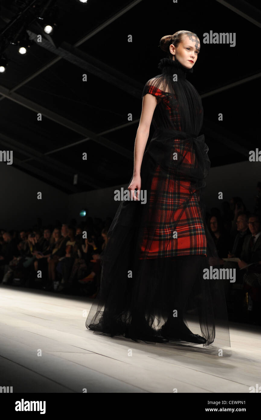 London Fashion Week Runway - Antoni Alison Designer AW 2012/13 at BFC ...