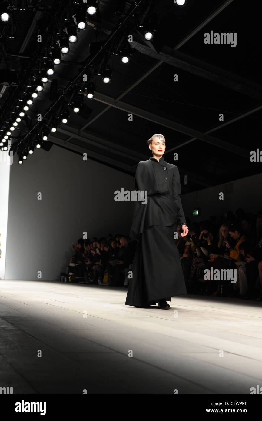 London Fashion Week Runway - Antoni Alison Designer AW 2012/13 at BFC ...