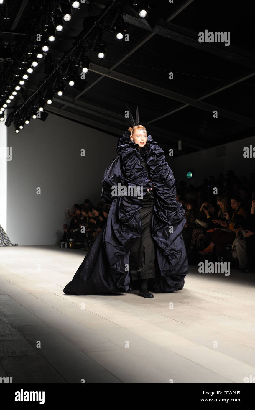 London Fashion Week Runway - Antoni Alison Designer AW 2012/13 at BFC ...