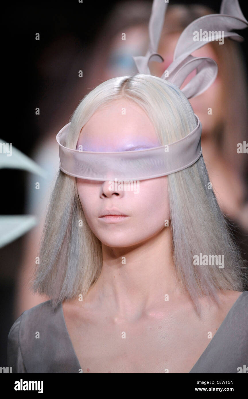 Valentino Paris Haute Couture Ready to Wear Spring Summer Model wearing ...