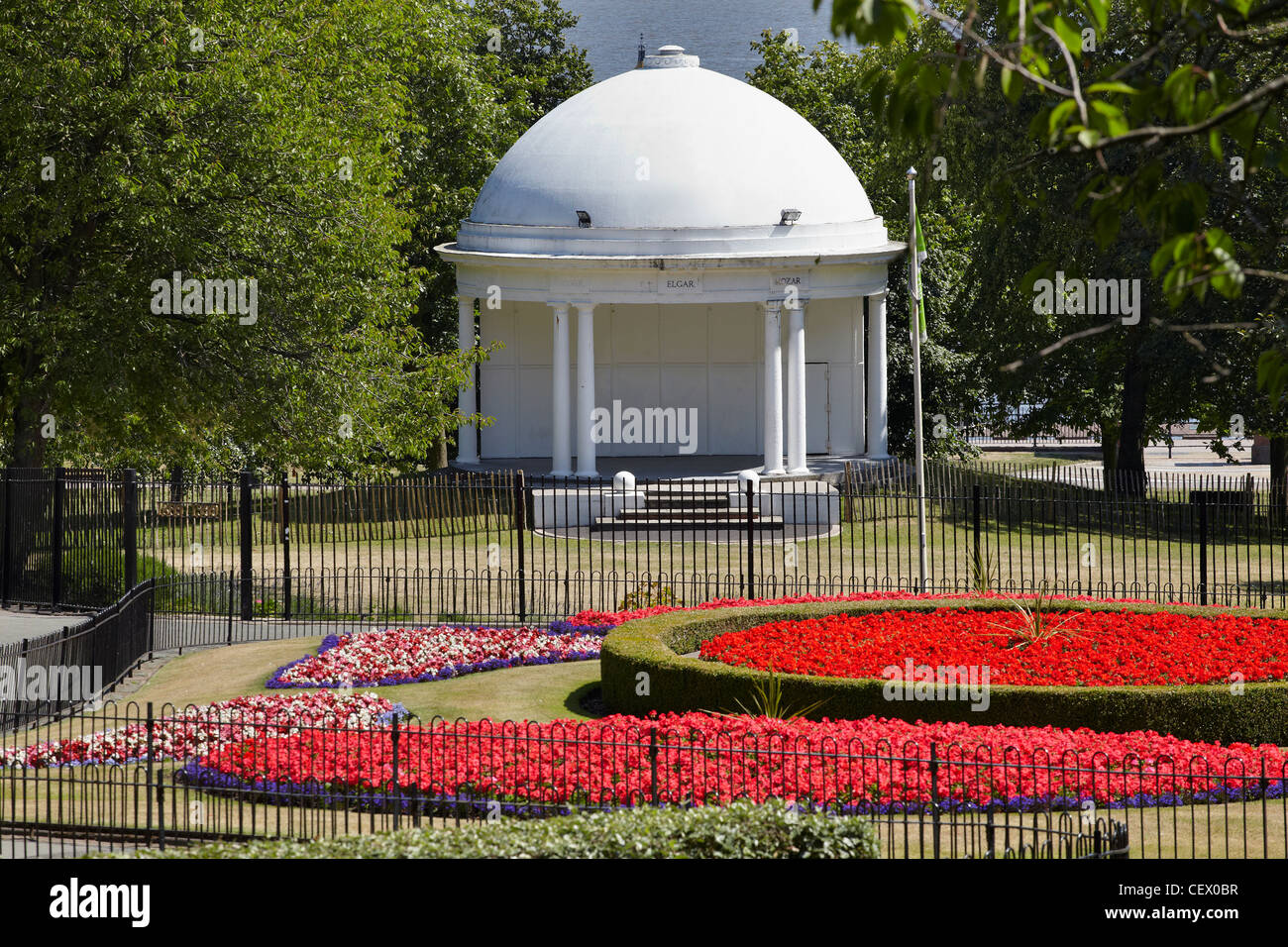 Summer park bandstand hi-res stock photography and images - Alamy