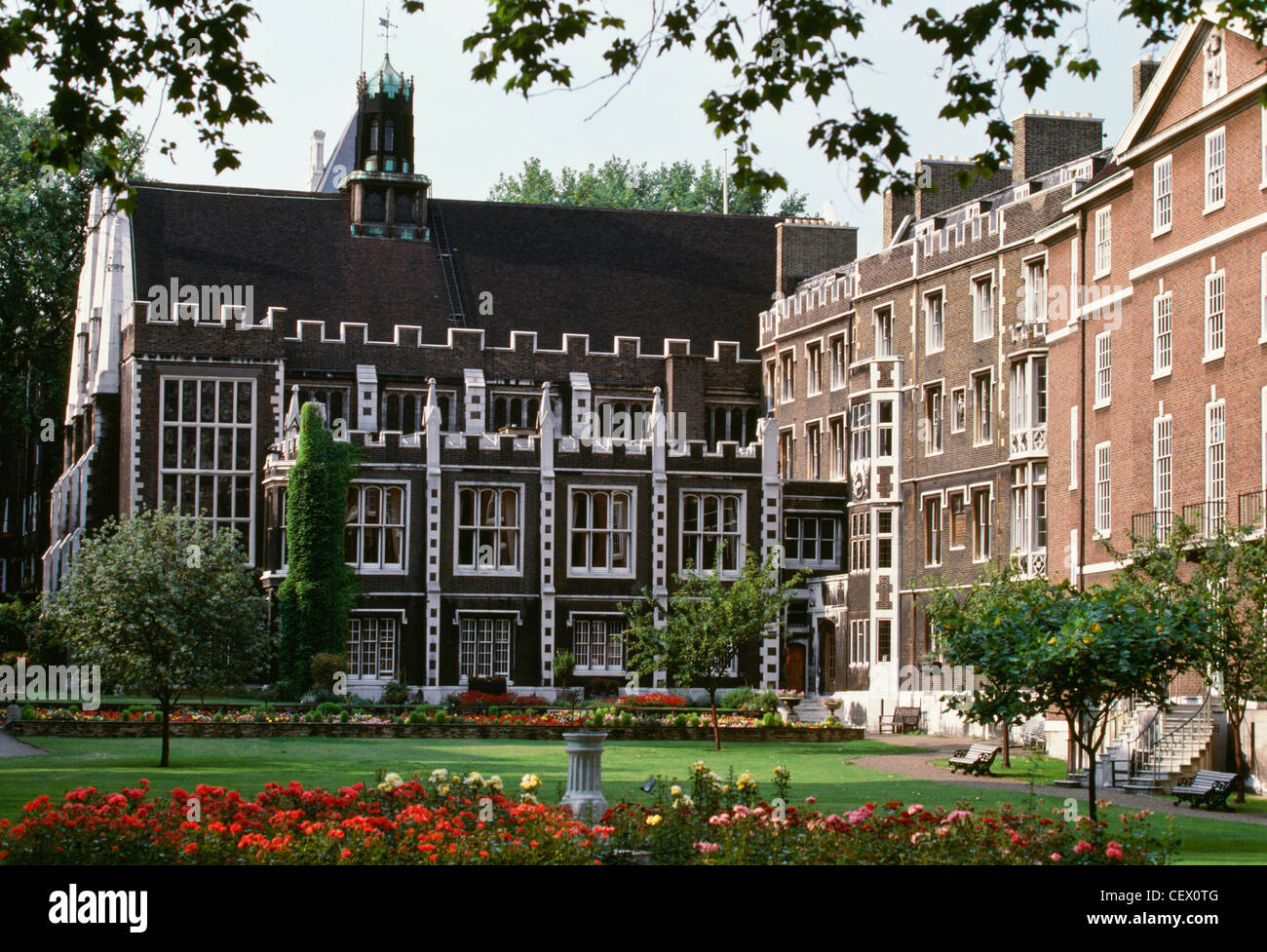 Law school at lincolns inn hi-res stock photography and images - Alamy