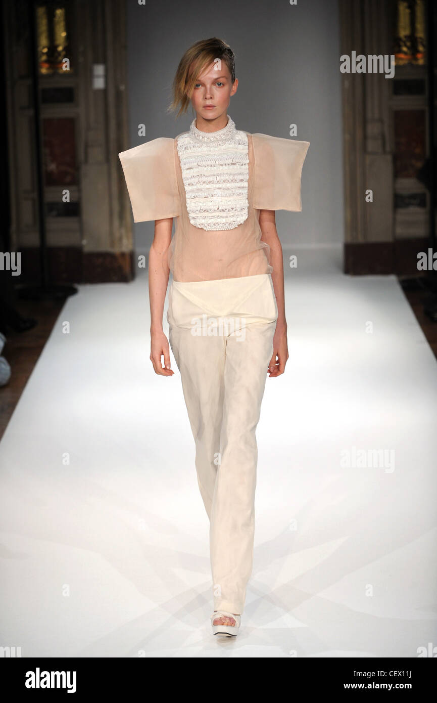 Anne Valerie Hash Paris Haute Couture Spring Summer Structured sheer ...