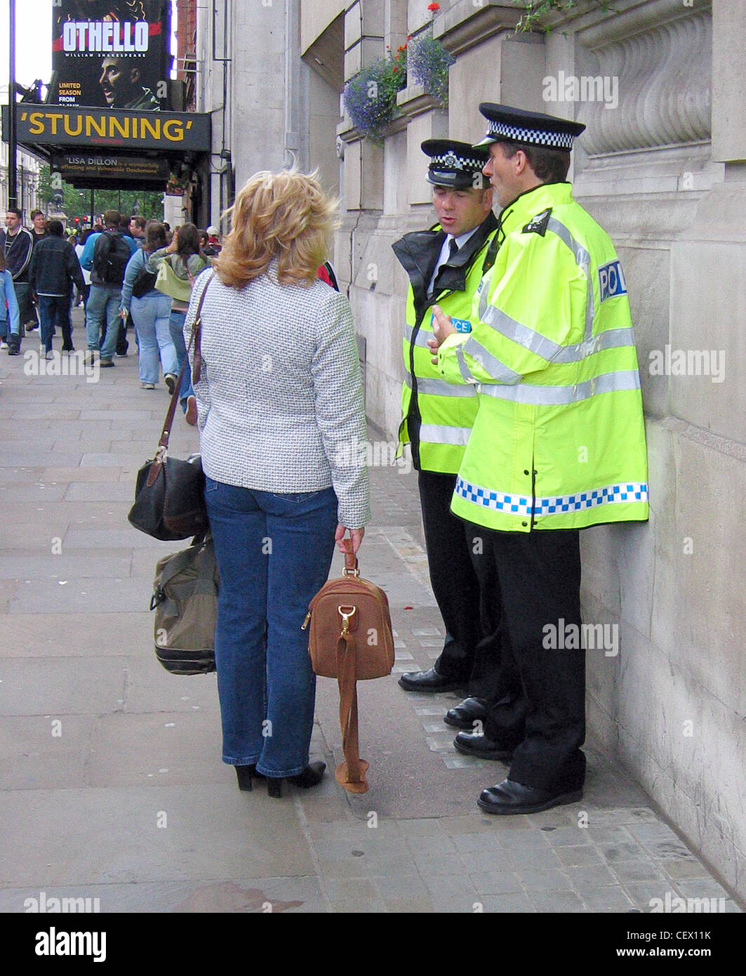 Asking for directions london hi-res stock photography and images - Alamy
