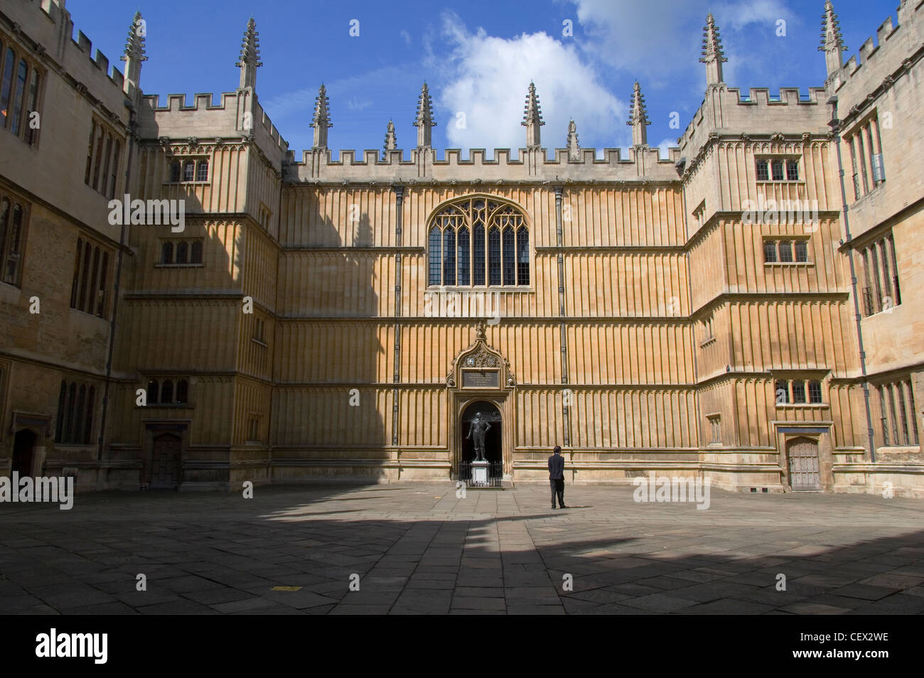 Quadrangle of the Bodleian Library, Oxford University Stock Photo - Alamy