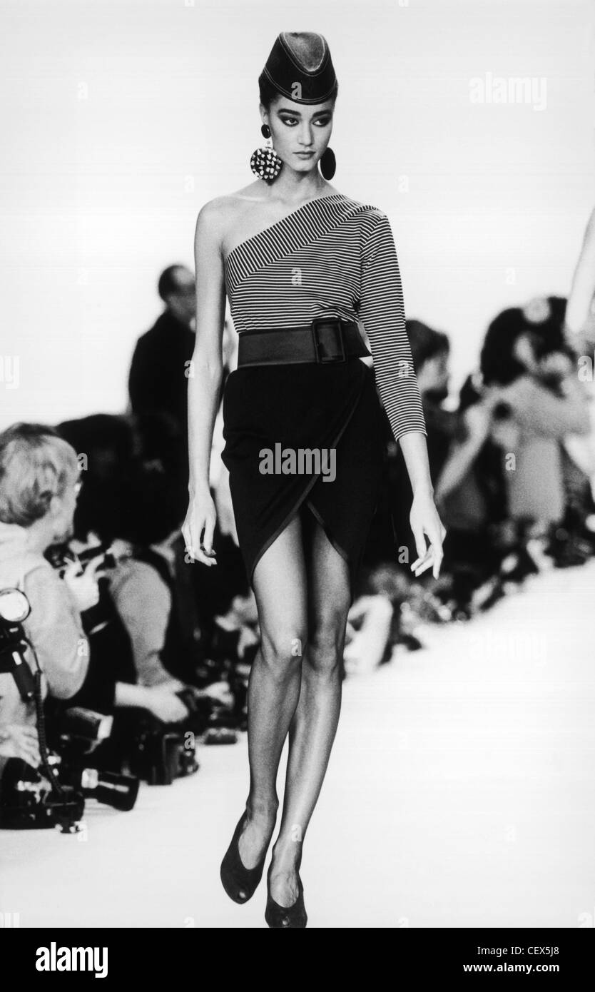 Yves saint laurent haute couture Black and White Stock Photos & Images ...