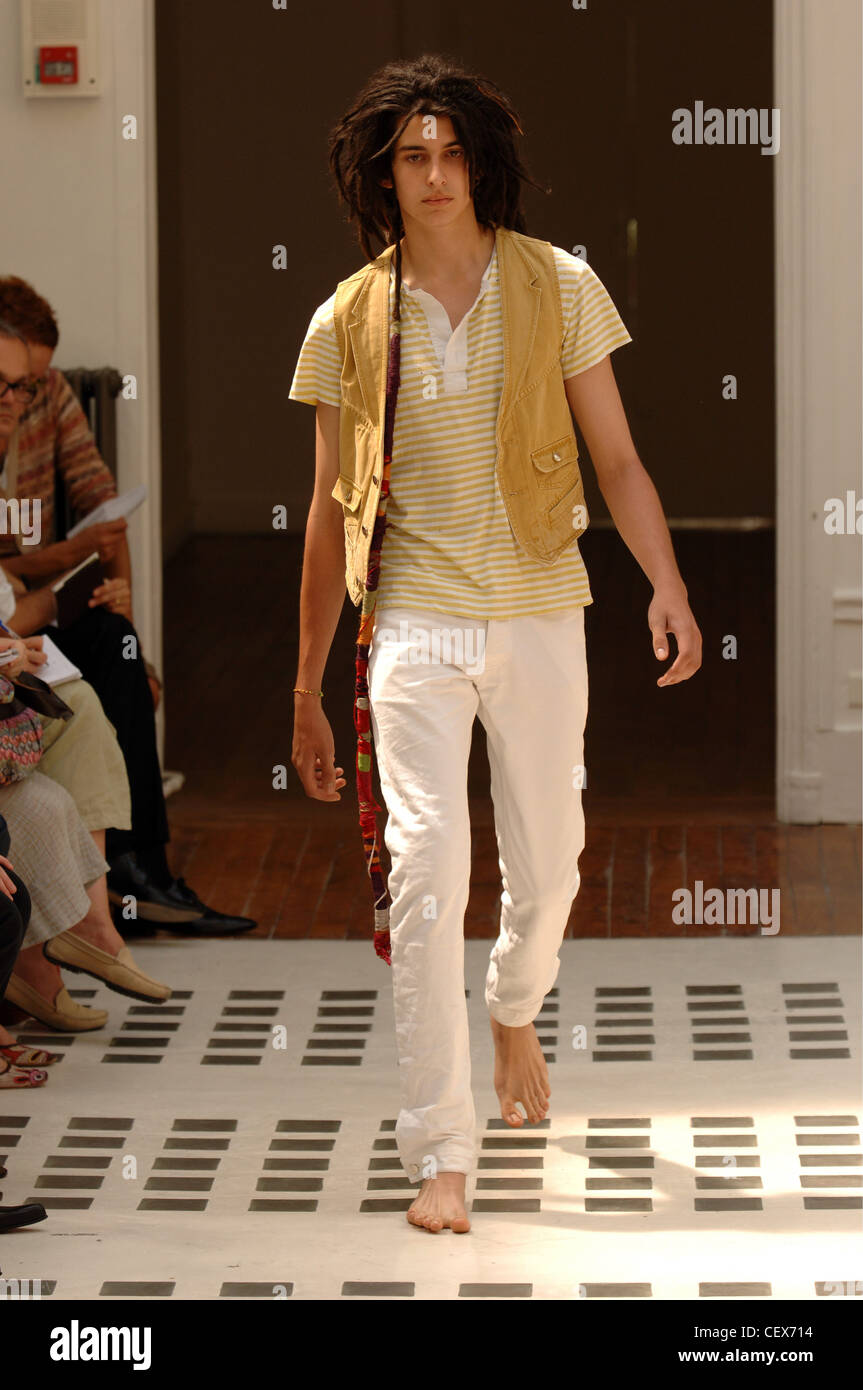 Petar Petrov Paris Ready to Wear Menswear Spring Summer Brunette male ...