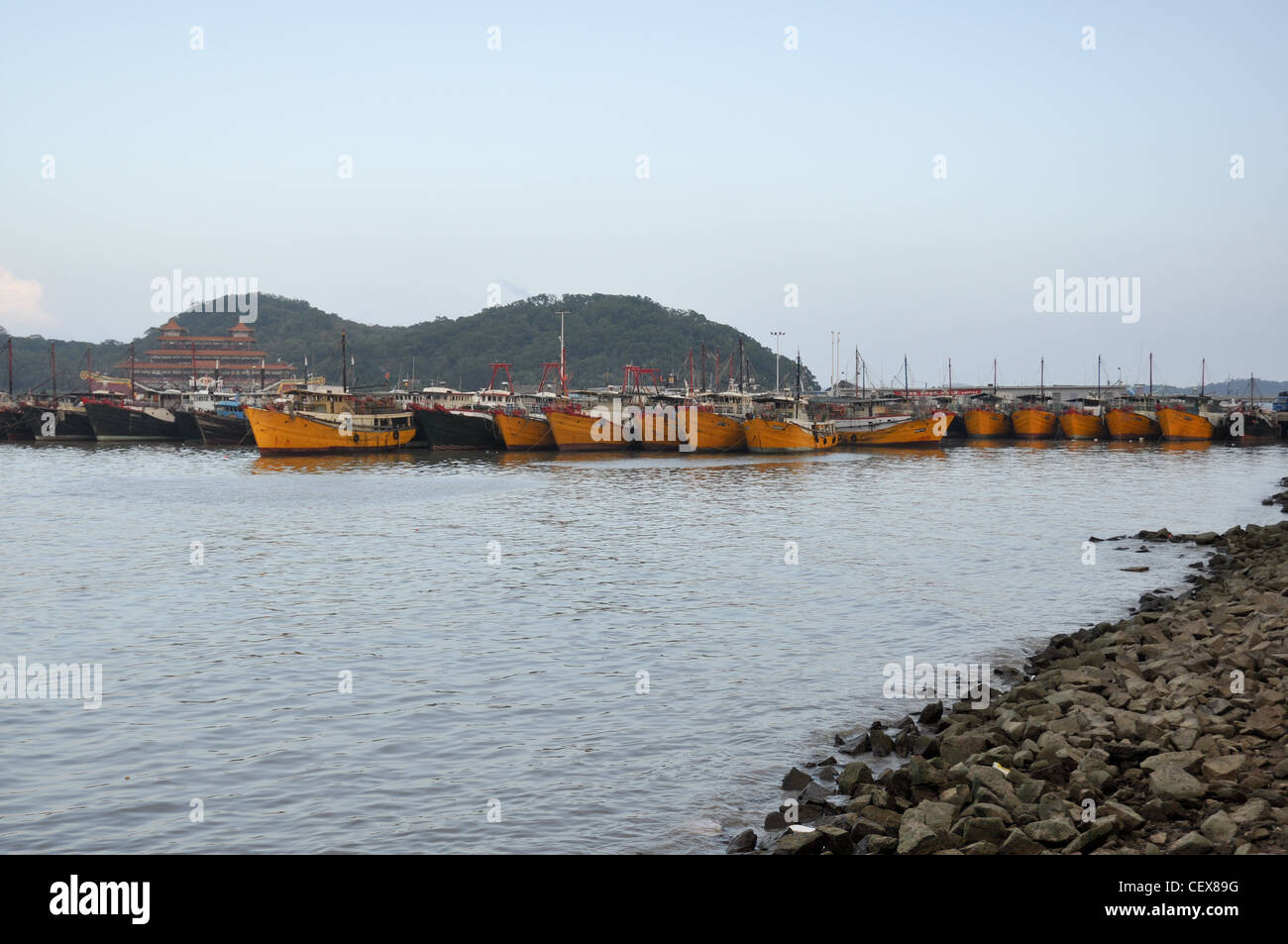 Fish mountain hi-res stock photography and images - Alamy