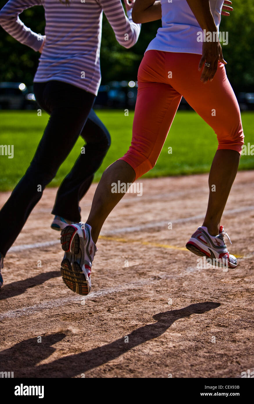 Runners in Regents Park running track Stock Photo - Alamy