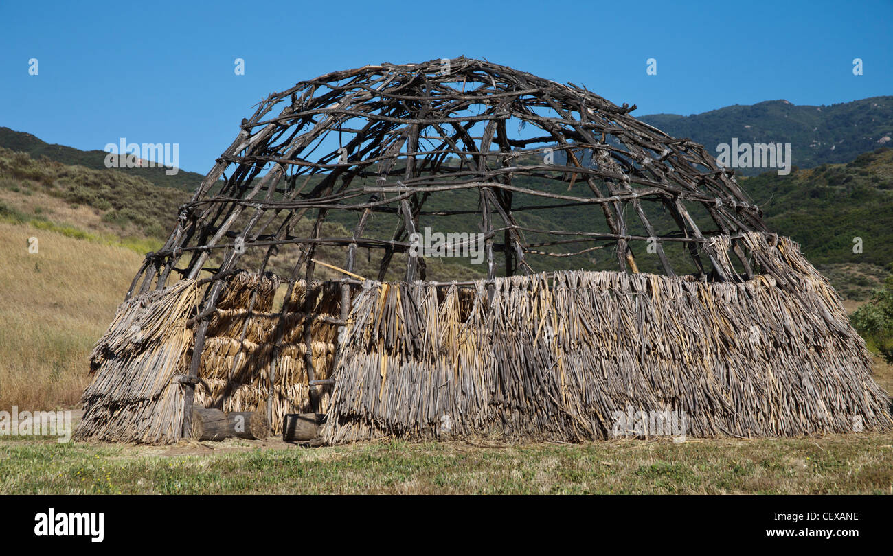 Chumash hi-res stock photography and images - Alamy