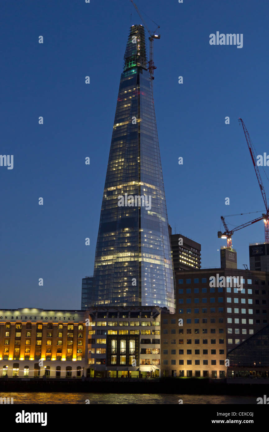 London skyline shard riverside hi-res stock photography and images - Alamy