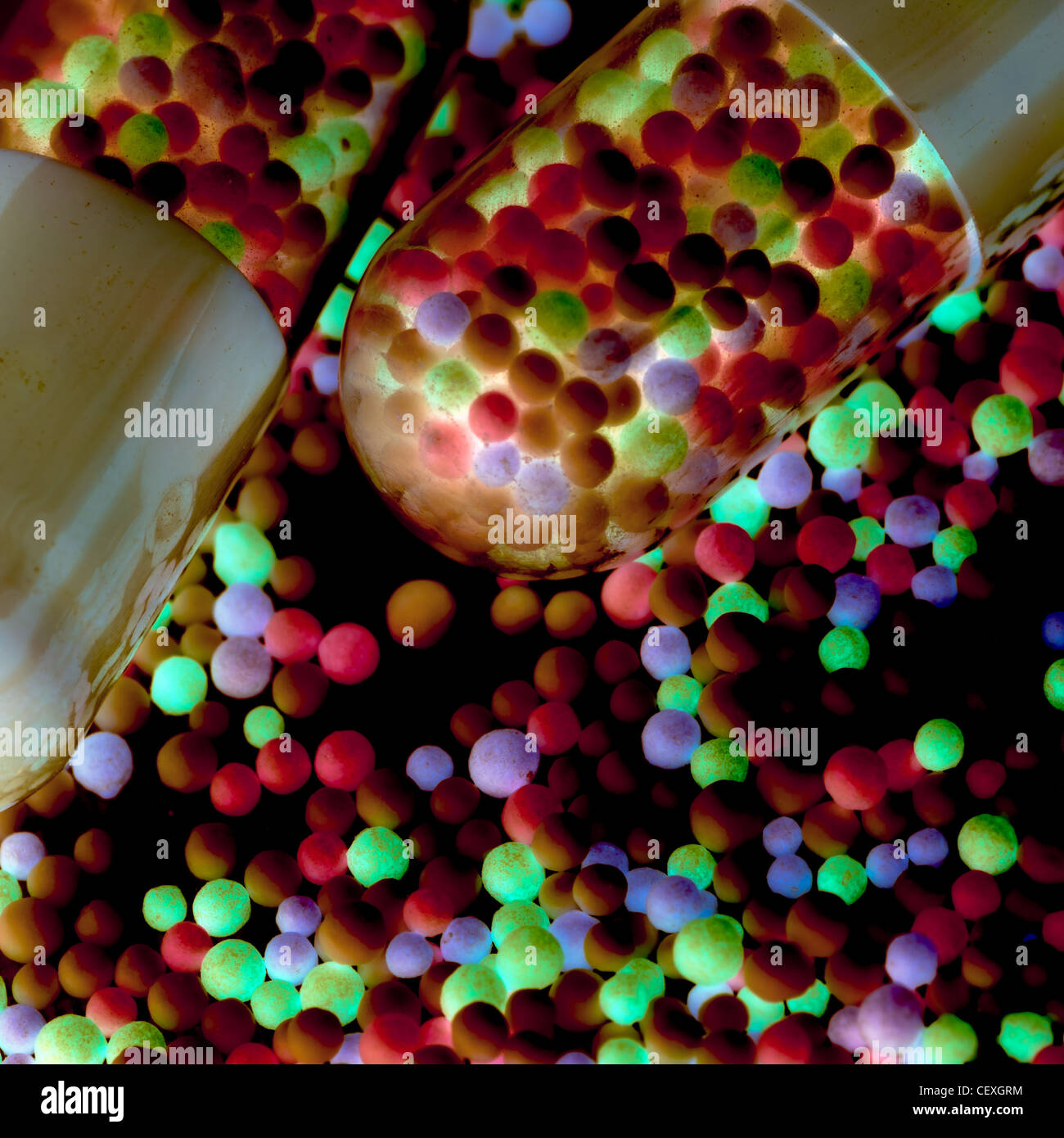 Pill tablet hi-res stock photography and images - Alamy