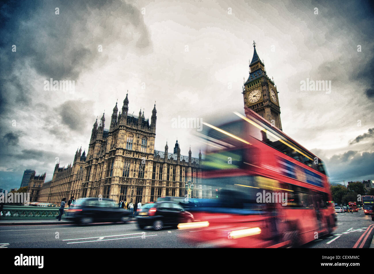 Blurred motion double decker hi-res stock photography and images - Alamy