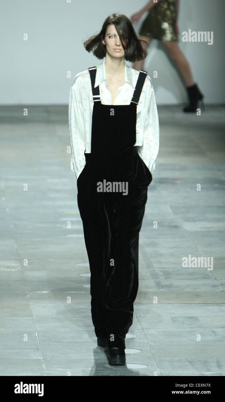 Unique Runway AW 2012/13 during London Fashion week at Topshop Show ...