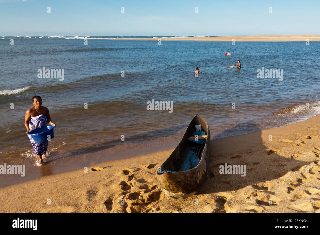 Betsimisaraka woman on the beach of Antalaha, eastern Madagascar Stock ...