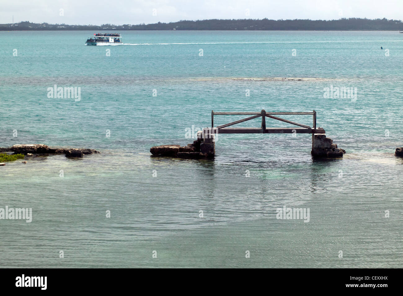 Bermuda bridge hi-res stock photography and images - Alamy