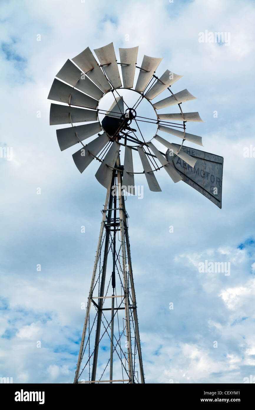 Cypriot building hi-res stock photography and images - Alamy