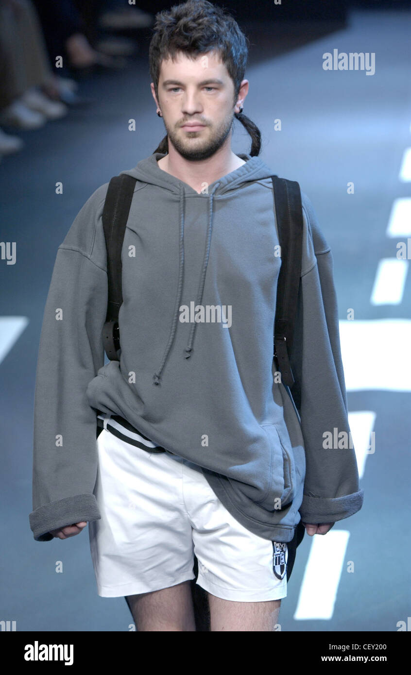 Exte milan spring summer model hi-res stock photography and images - Alamy