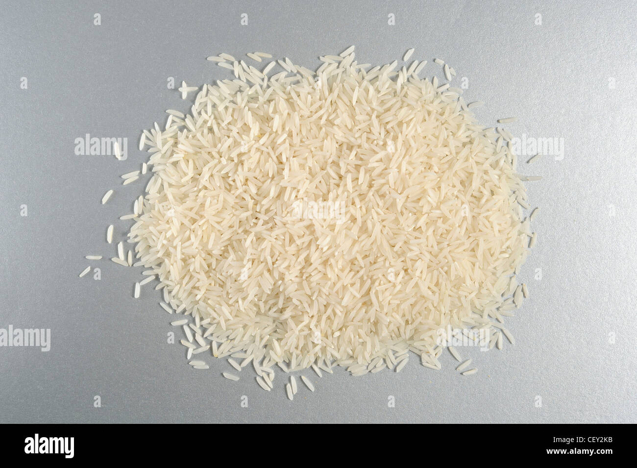 A small pile of basmati rice Stock Photo - Alamy