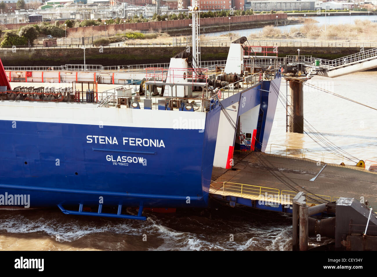 Roro ramp hi-res stock photography and images - Alamy
