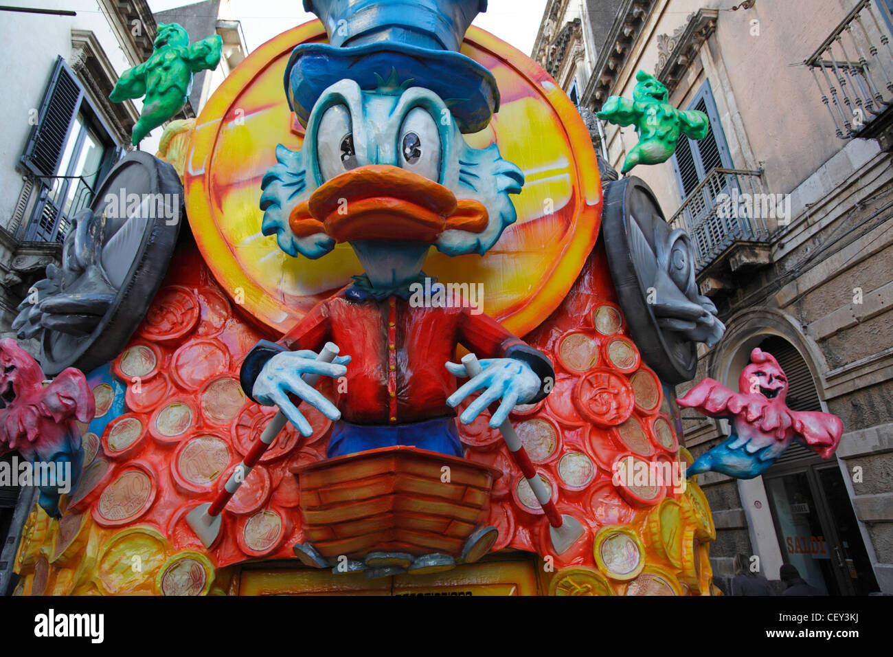 Traditional grotesque carts at Acireale Carnival, Catania, Sicily ...