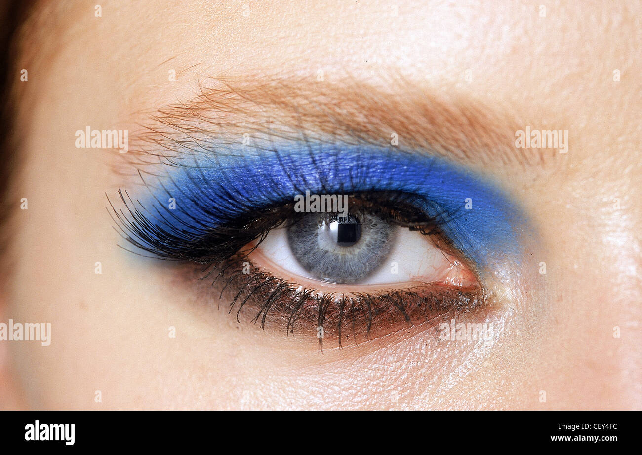 Royal Blue Eye Makeup