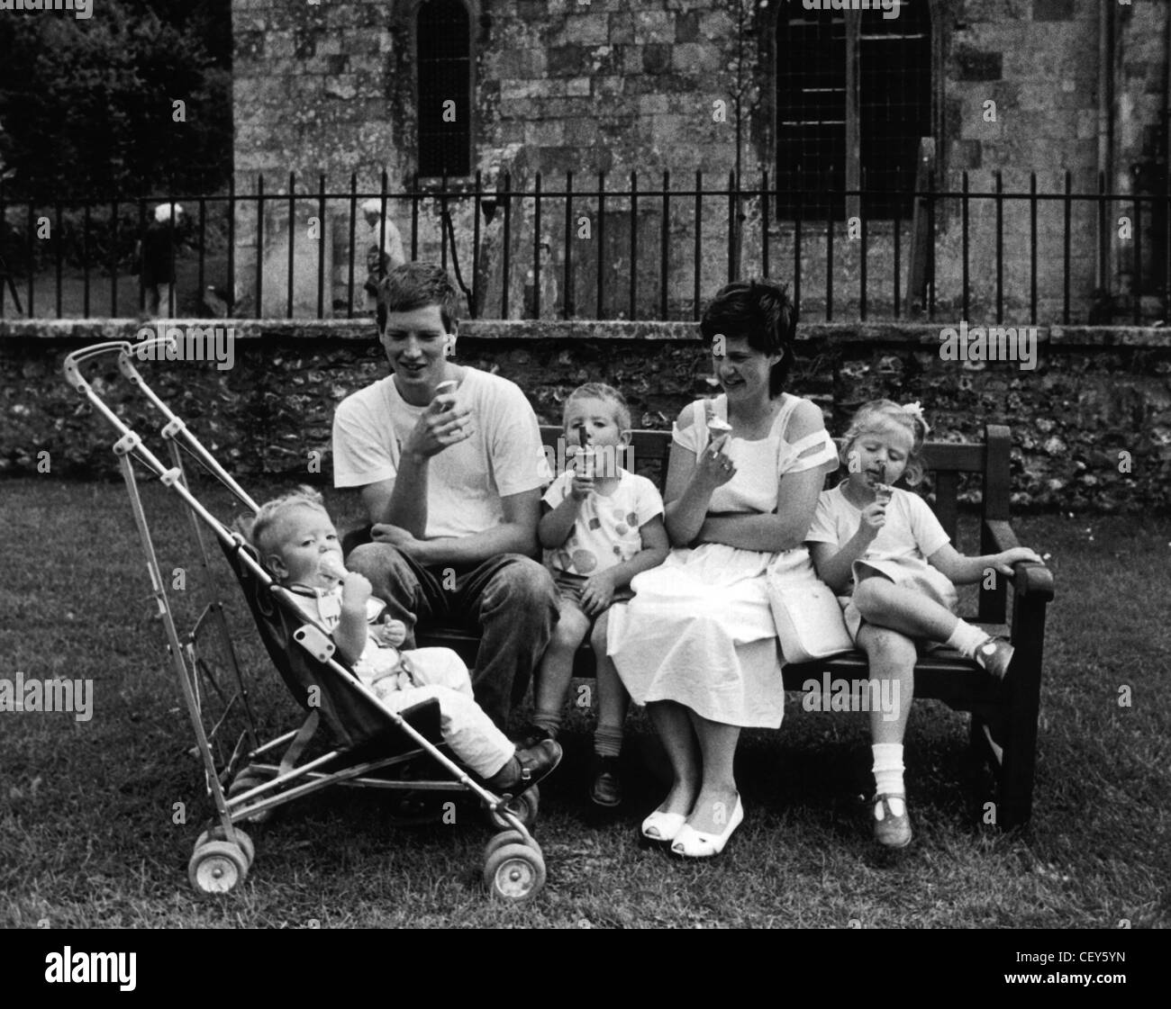 Father daughter eating ice cream Black and White Stock Photos & Images ...