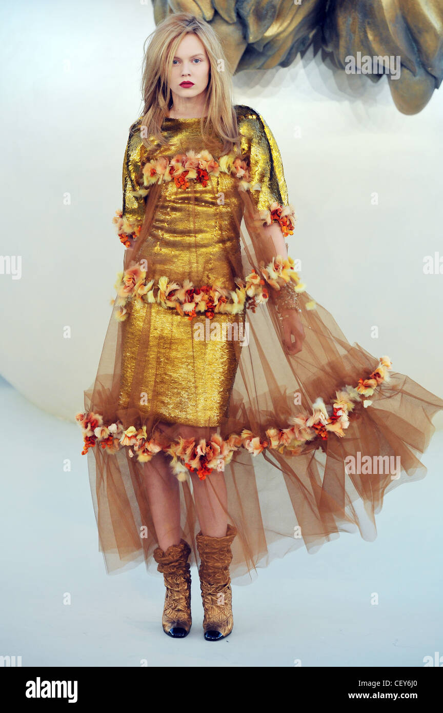 Gold metallic boots hi-res stock photography and images - Alamy