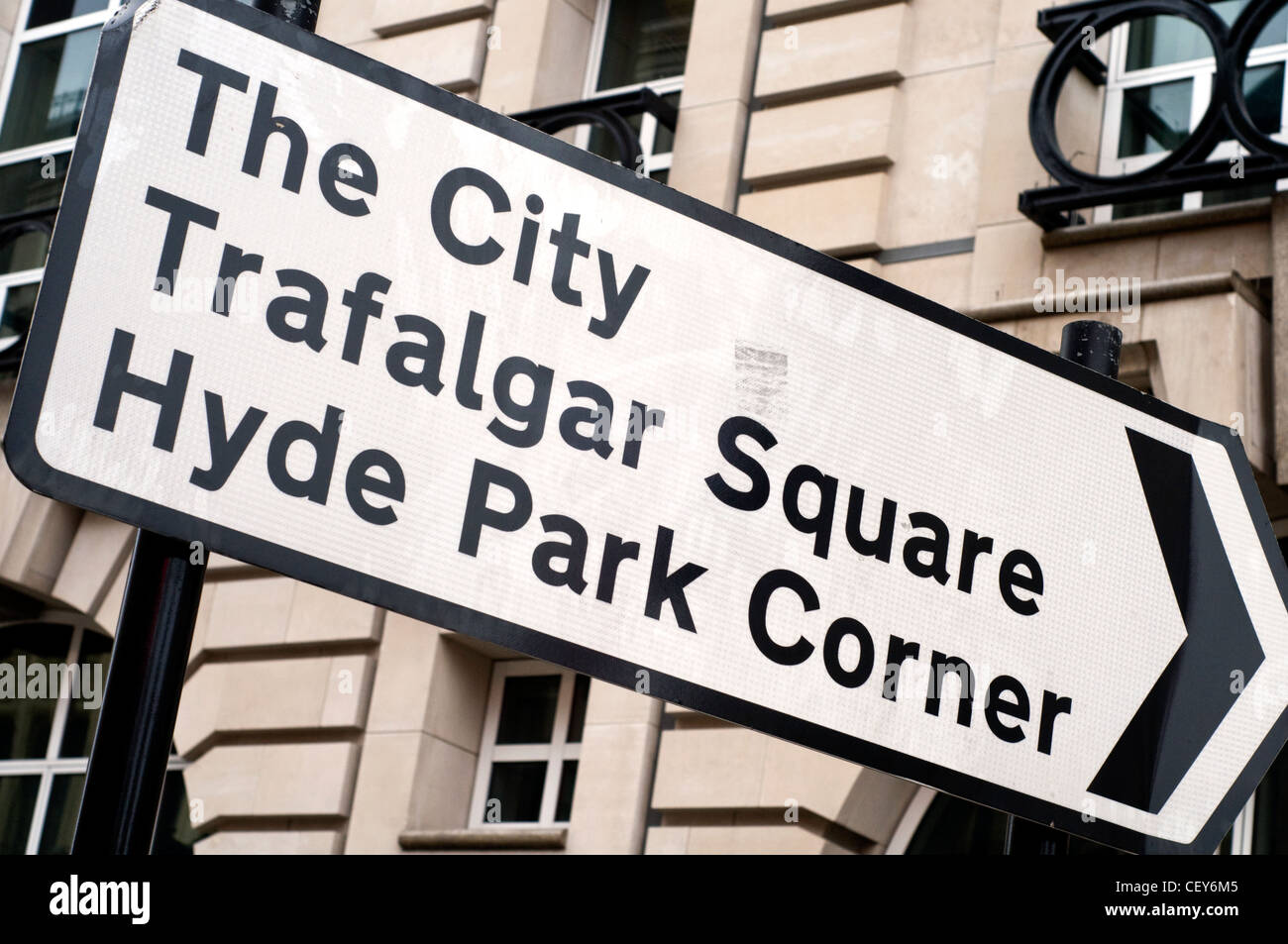 City centre road directions hi-res stock photography and images - Alamy