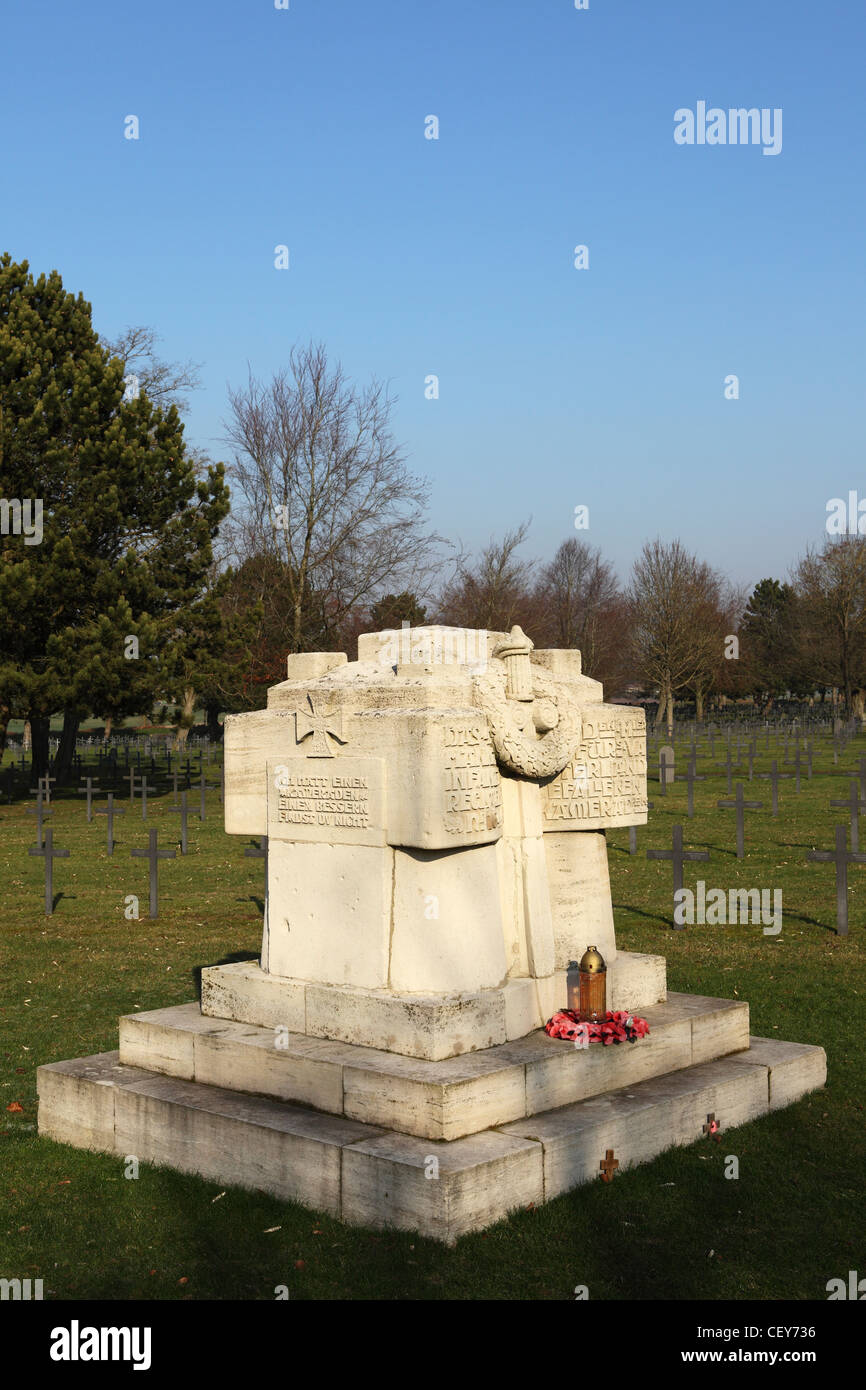 Monument to fallen German soldiers at Neuville-Saint-Vaast, France ...