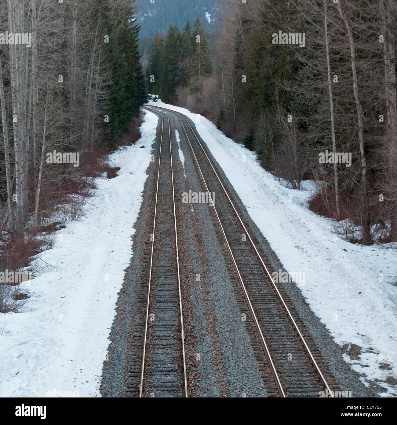 Two railroad tracks hi-res stock photography and images - Alamy