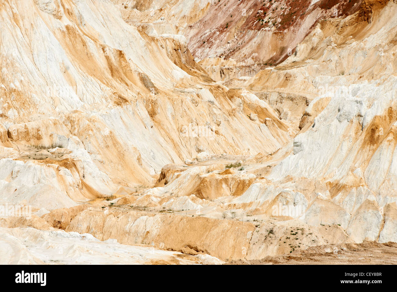 White limestone quarry hi-res stock photography and images - Alamy