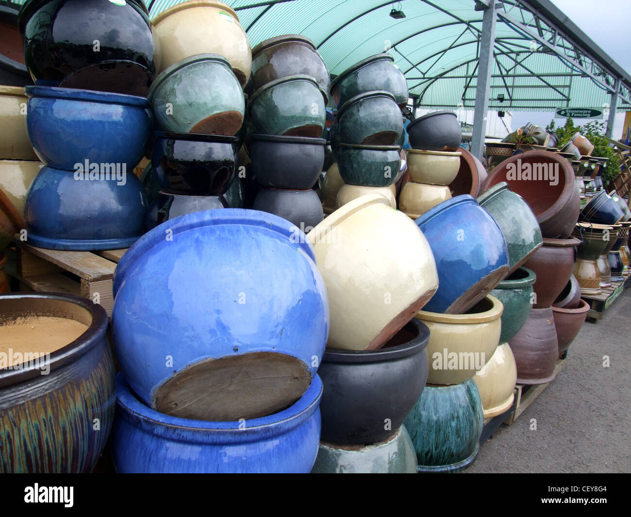 Different coloured hi-res stock photography and images - Alamy