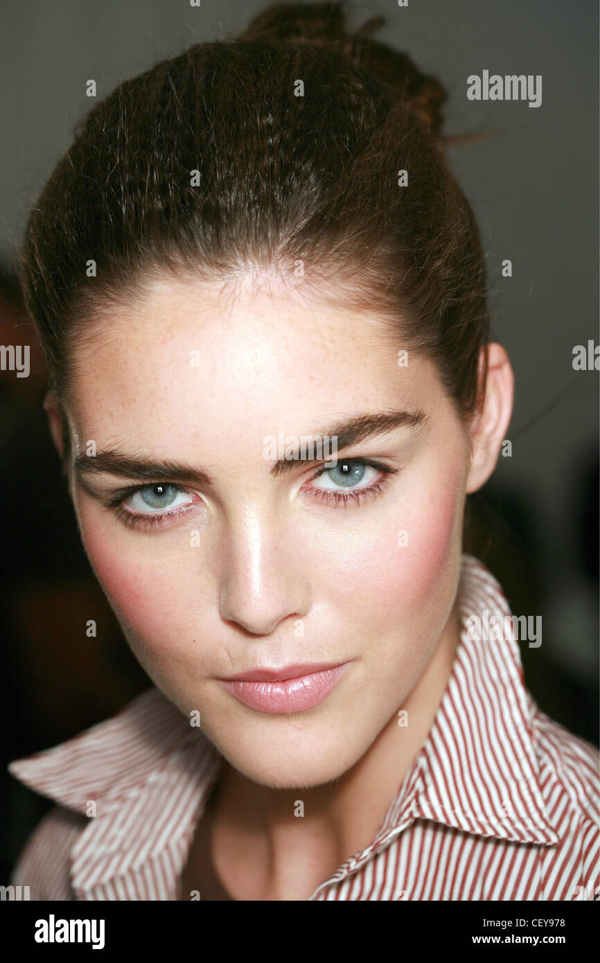Michael Kors Backstage New York Spring Summer Ready to Wear Model ...