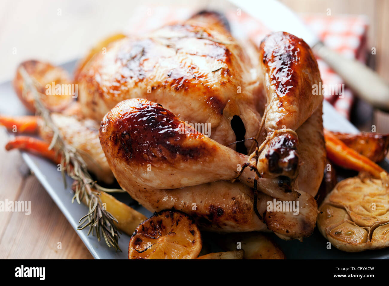 Crispy skin chicken hi-res stock photography and images - Alamy