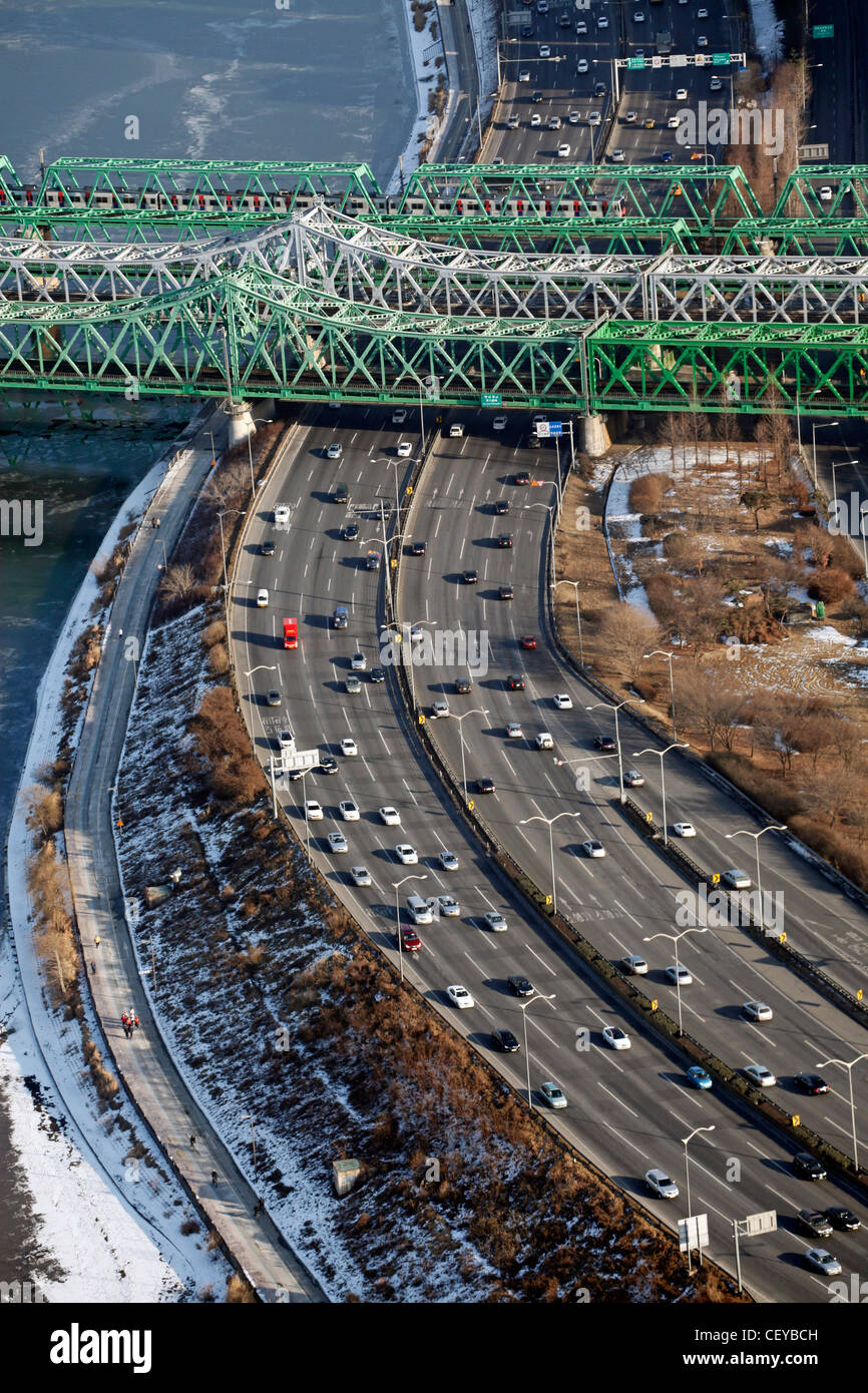 Han river railway bridge hi-res stock photography and images - Alamy