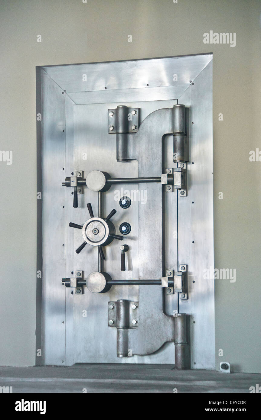 safe secure security vault bank Stock Photo - Alamy