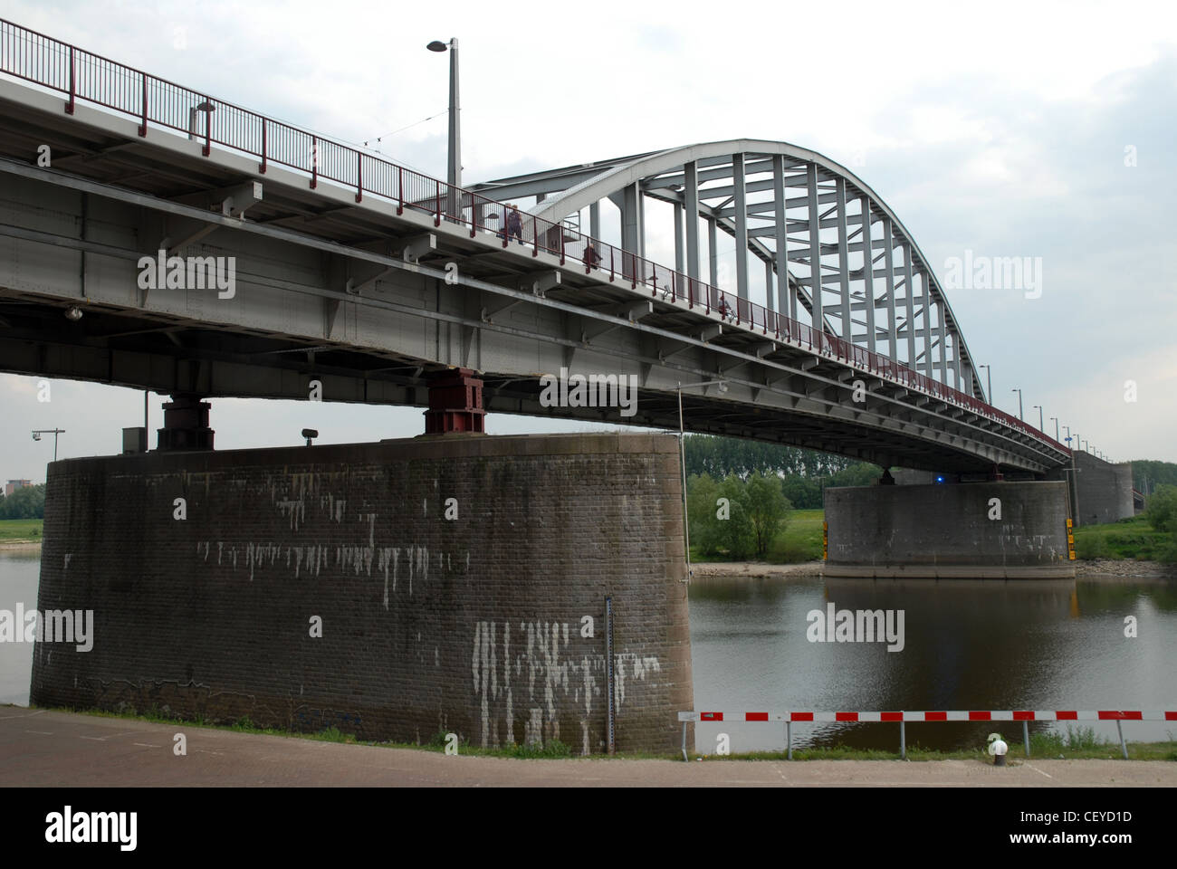 Arnhem 1944 hi-res stock photography and images - Alamy