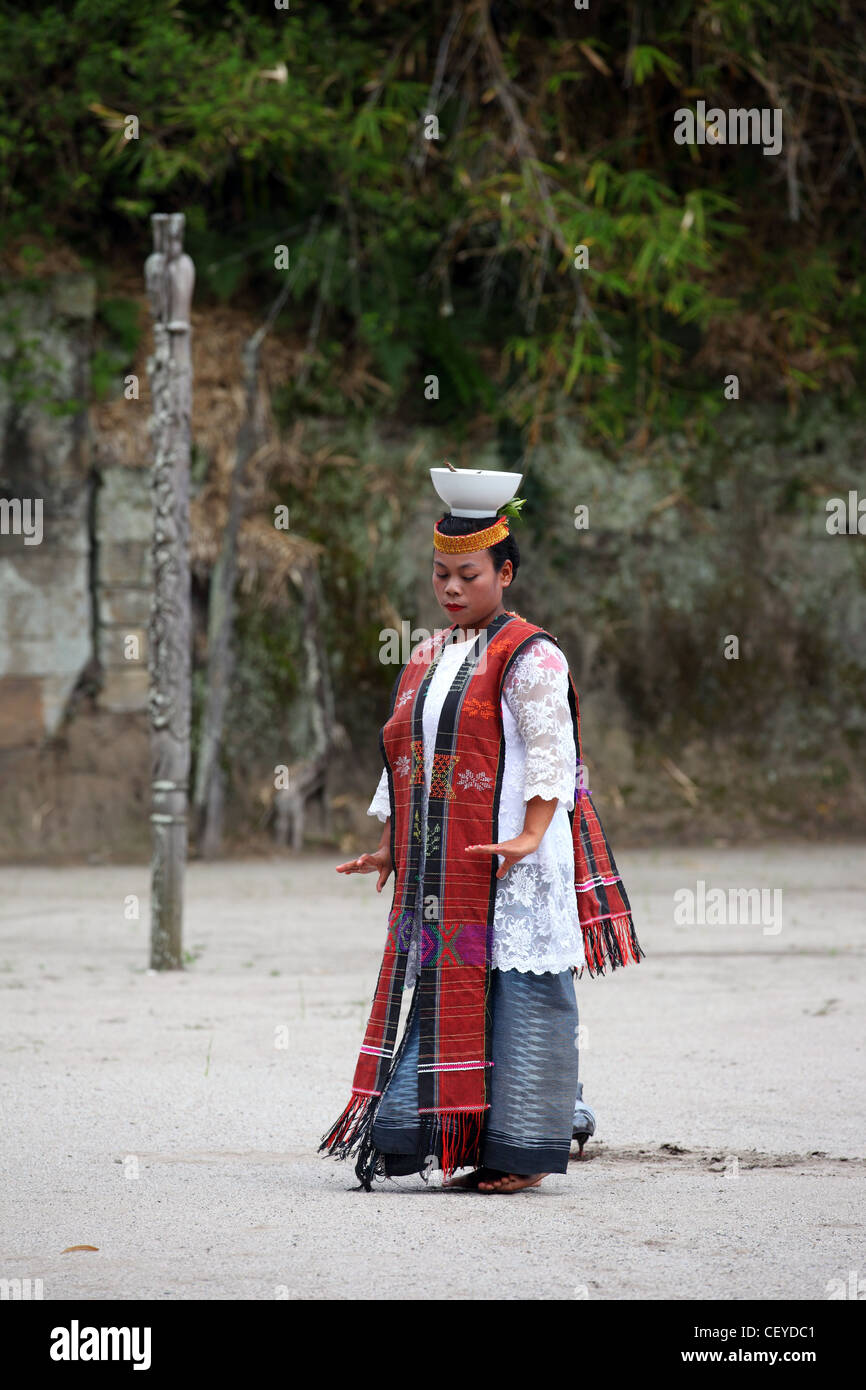 Traditional dance of batak toba High Resolution Stock Photography and ...