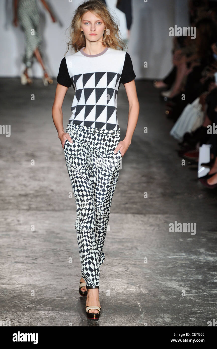 Clements Ribeiro High Resolution Stock Photography and Images - Alamy