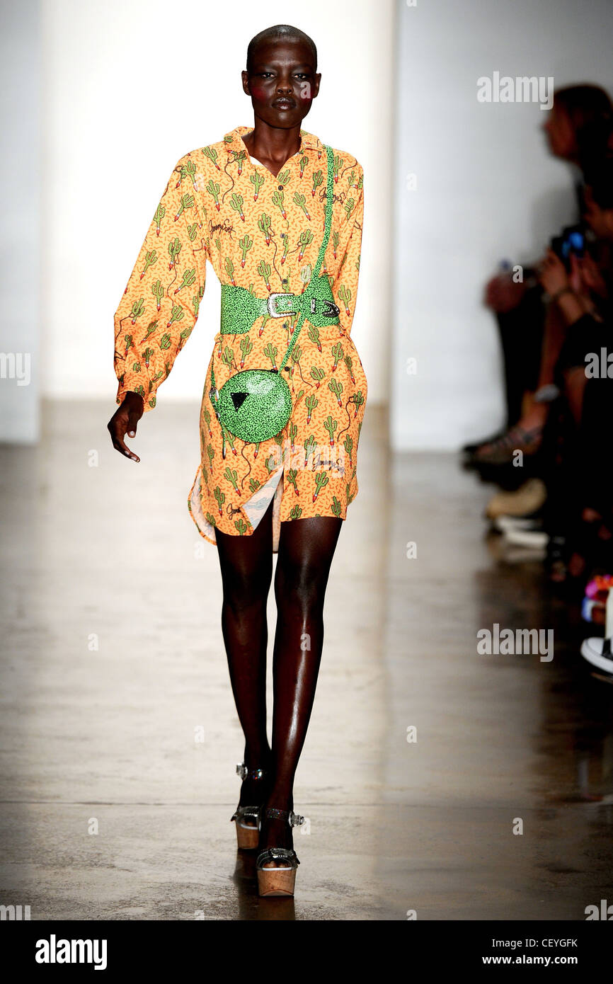 Fashion jeremy scott hi-res stock photography and images - Alamy