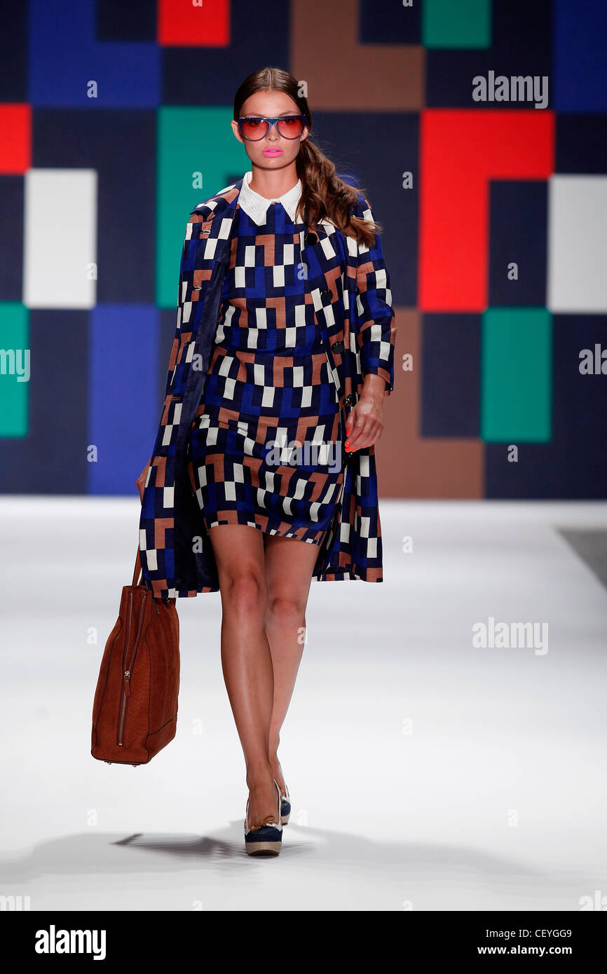 Milly New York Ready to WearSpringSummer 2012 Stock Photo - Alamy