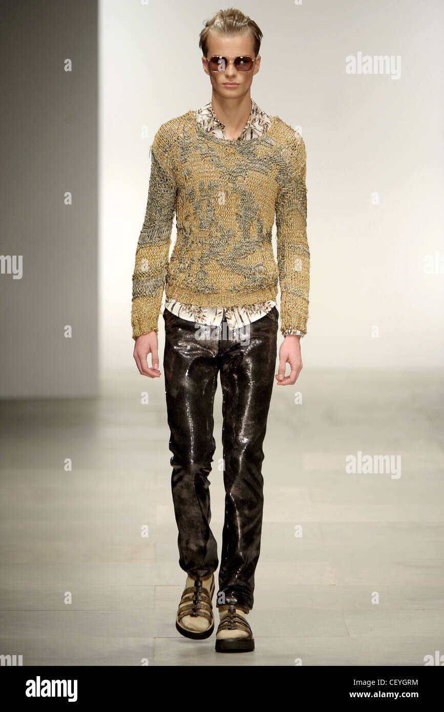 James Long Stock Photos & James Long Stock Images - Alamy