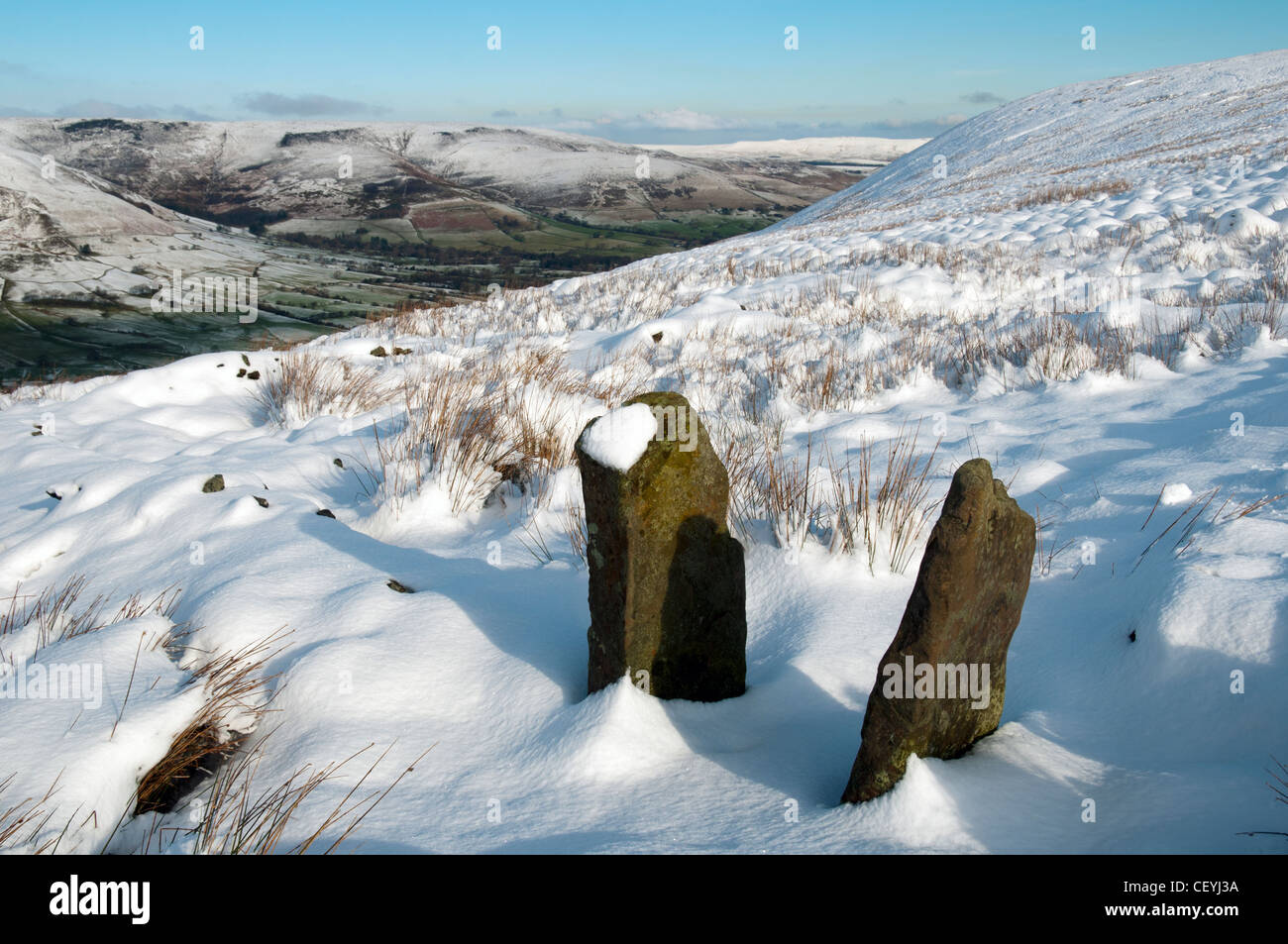 Edale from the Chapel Gate track in winter. Peak District, Derbyshire ...