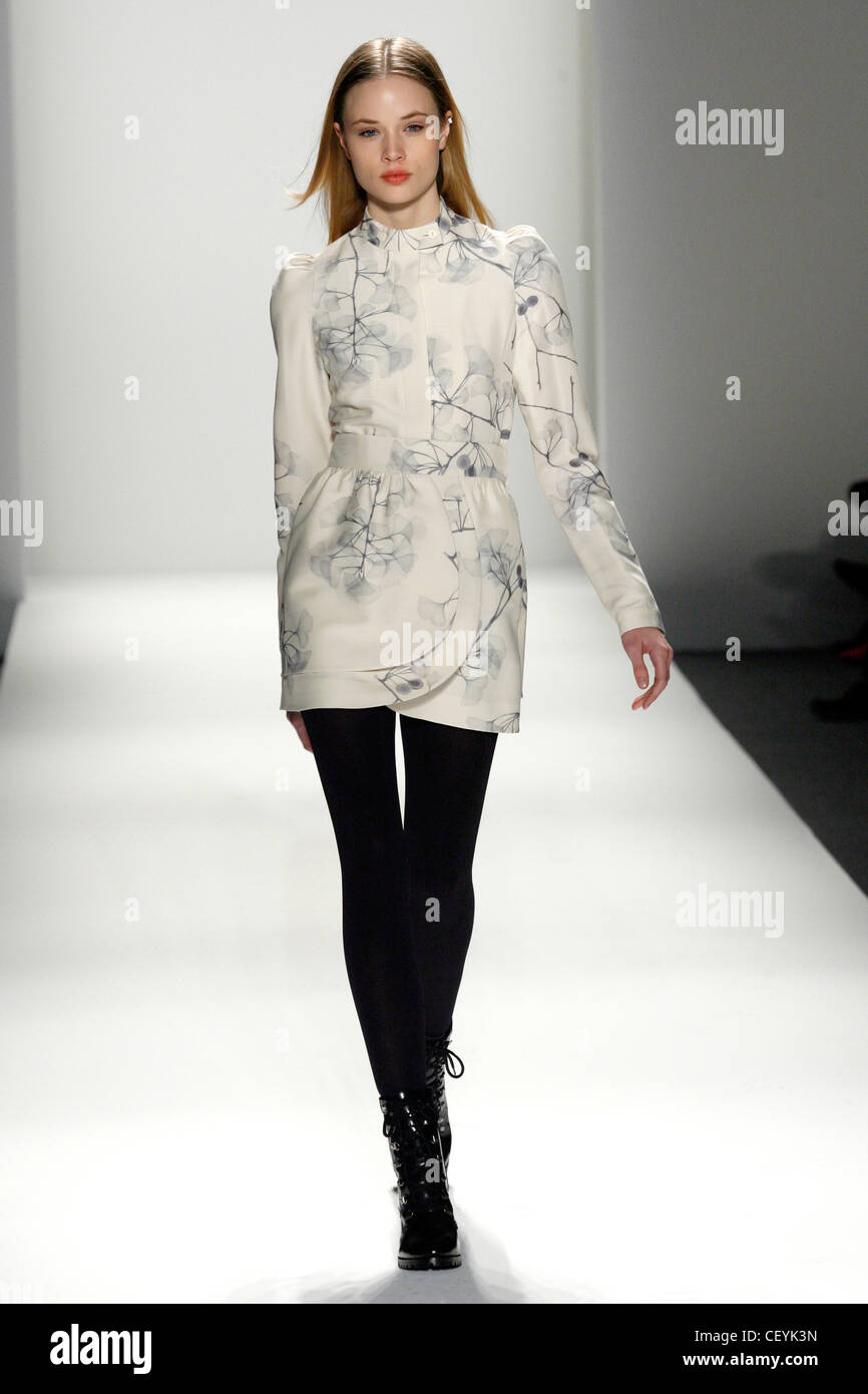 Tights patterns hi-res stock photography and images - Alamy